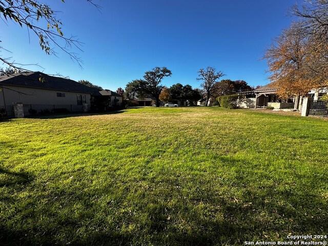 2848 E Rock Barn Dr