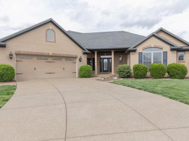 2848 Thornhill Dr, Evansville, IN 47725