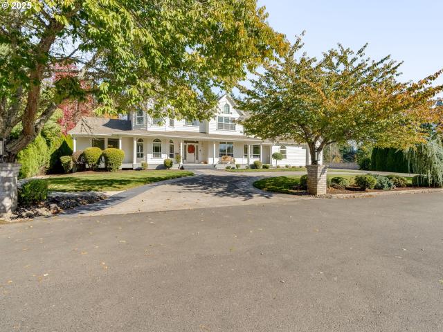 28499 SE Sweetbriar Rd, Troutdale, OR 97060 | MLS #466941 | Compass