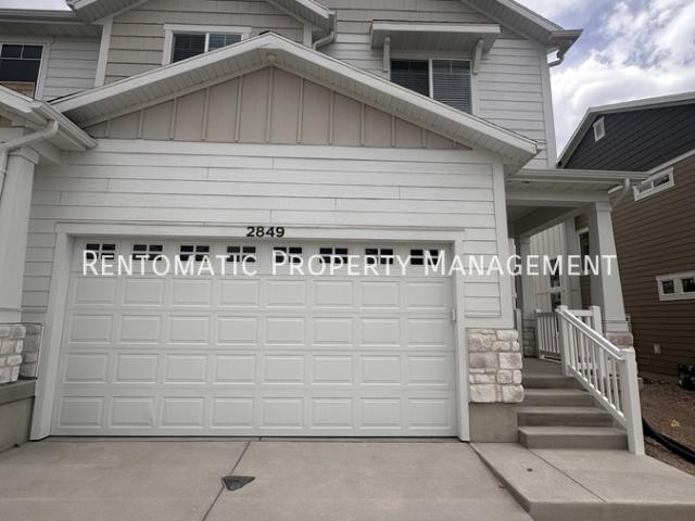 2849 N Blue Dawn Ln, 4 beds, 2 full and 1 half baths