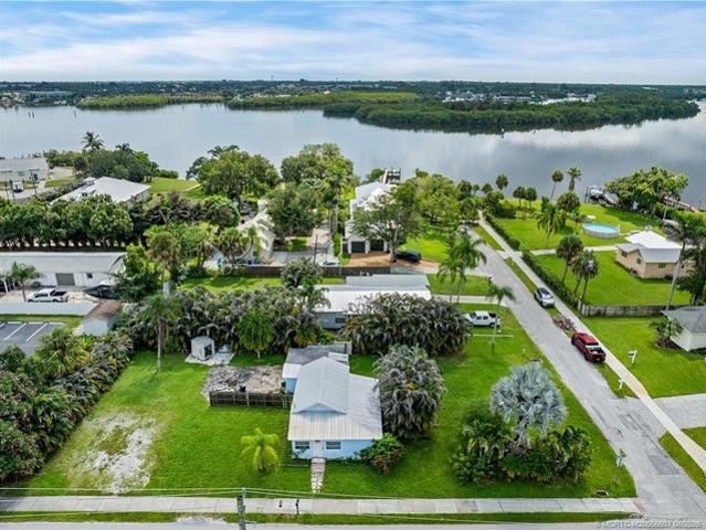 2849 SW Cornell Ave, Palm City, FL 34990