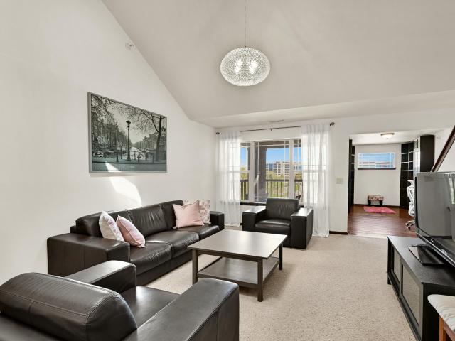 2849 W Drexel Ave, Unit 618