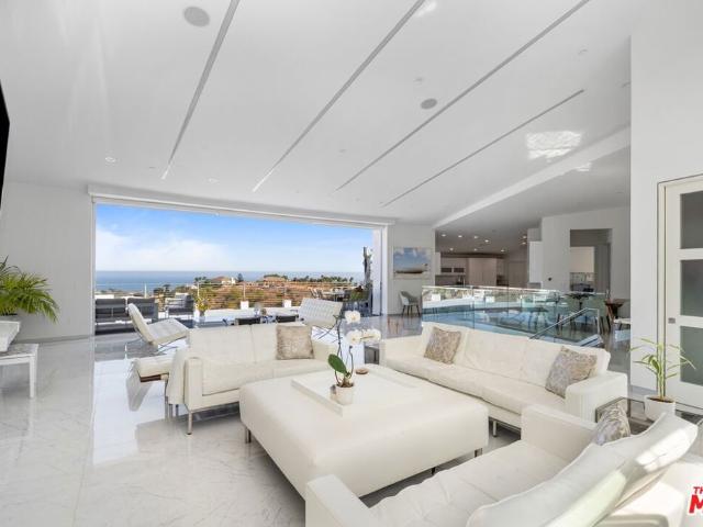 28405 Via Acero Street