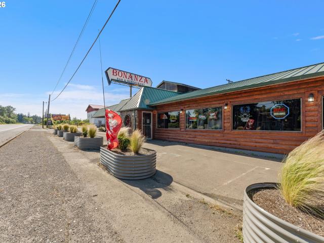 28405 salmon river hwy