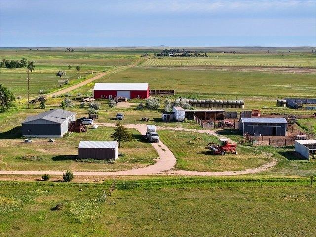 28406 Experimental Farm Rd, Newell, SD 57760