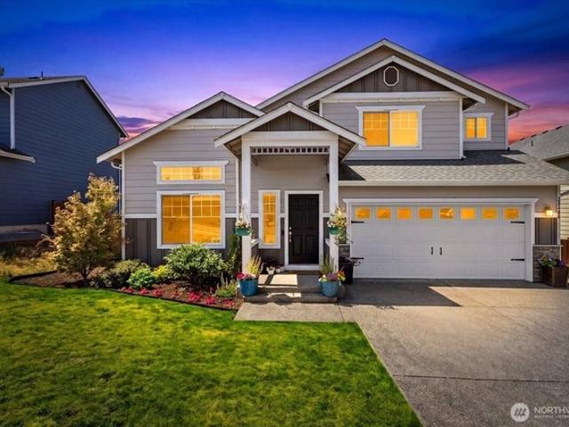 28408 NW 75th Dr, Stanwood, WA 98292
