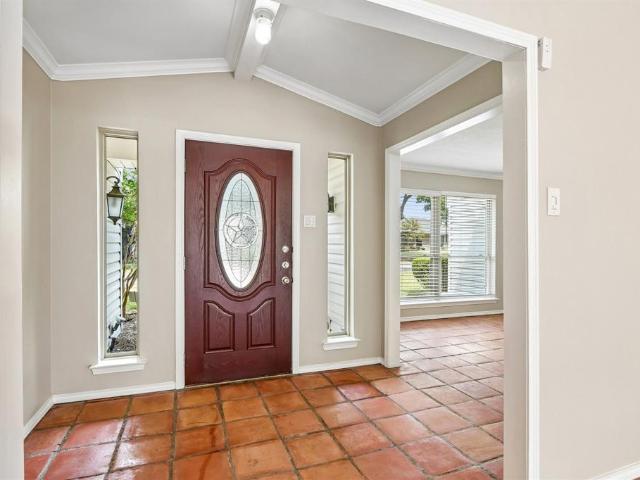 2840 Meadowbrook Drive