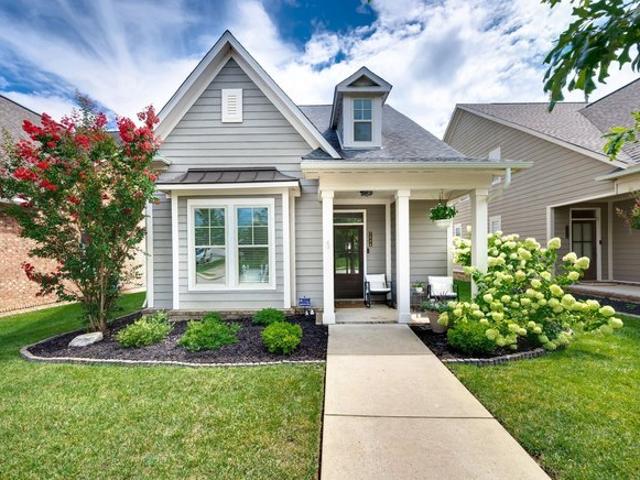 2840 Americus Dr, Thompsons Station, TN 37179