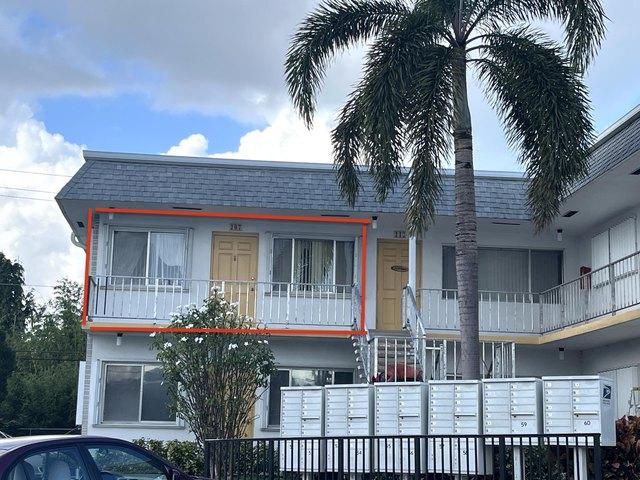 2840 Cynthia Ln Apt 207, Lake Worth Beach, FL 33461