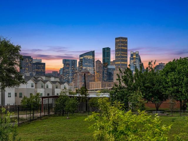 2840 Cline St, Houston, TX 77020 | MLS #59351