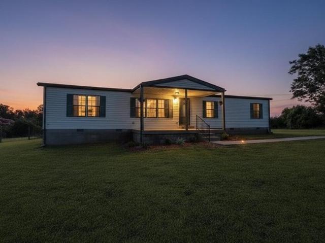 2840 Love Ln, Coxs Creek, KY 40013