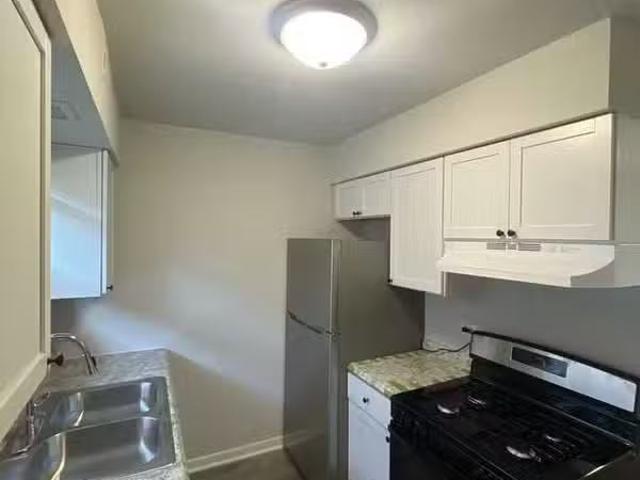 2840 South Harlem Avenue 2SW 2840 South Harlem Avenue