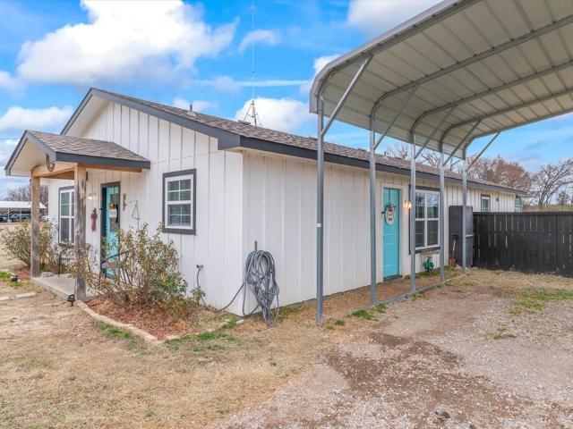 2840 Vz County Road 3211, Wills Point, TX 75169 | MLS #21178 | Compass