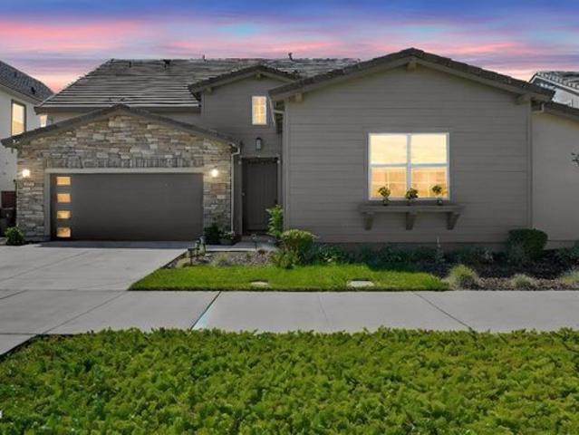 2840 Wylin Blvd, Lathrop, CA 95330