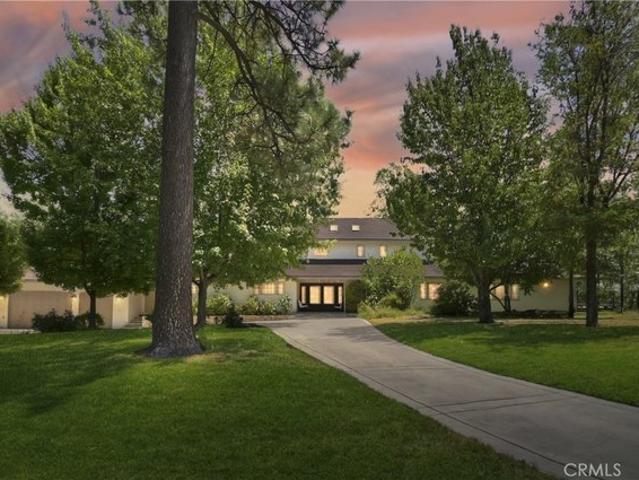 28411 N Shore Rd, Lake Arrowhead, CA 92352