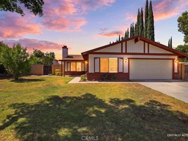 28419 Tonner Dr, Highland, CA 92346