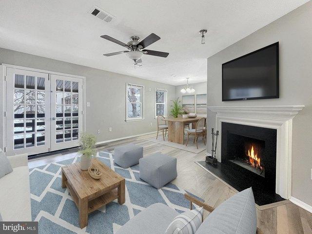 2841 Chablis Cir, Woodbridge, VA 22192