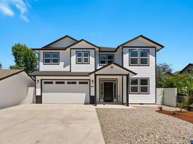 2841 Sunnyview Rd NE, Salem, OR 97301