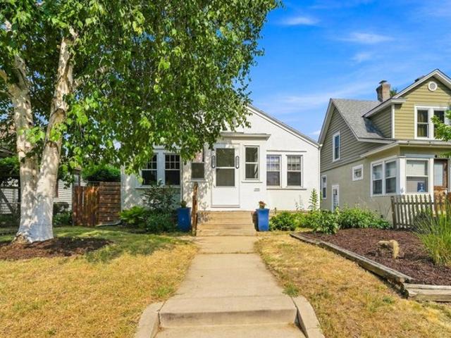 2841 36th Ave S, Minneapolis, MN 55406