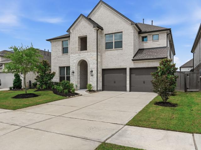 2842 Acacia Grove Drive