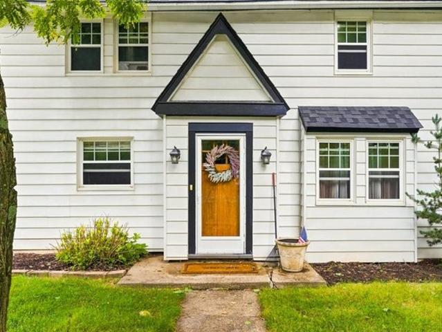 2842 Clearview Rd, Allison Park, PA 15101