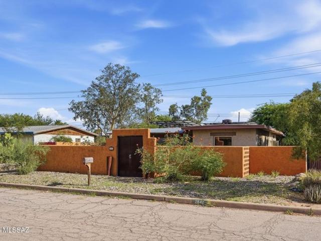 2842 E Stratford Dr, Tucson, AZ 85716