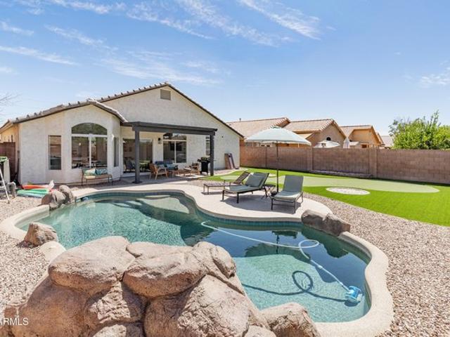 2842 E Rockwood Dr, Phoenix, AZ 85050