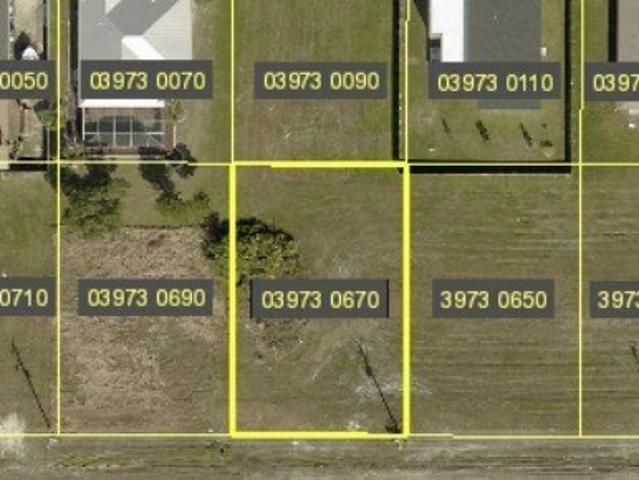 2843 Embers Pkwy W, Cape Coral, FL 33993