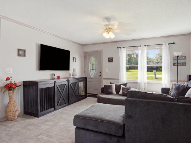 2843 Holyfield Road