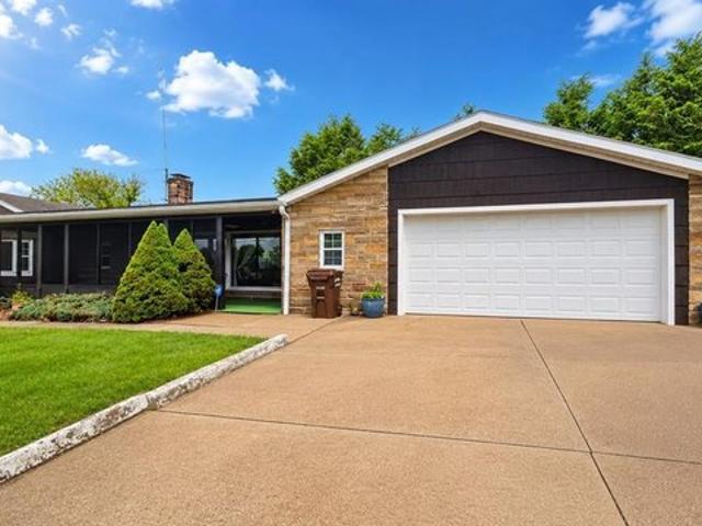 2843 Leechburg Rd, New Kensington, PA 15068