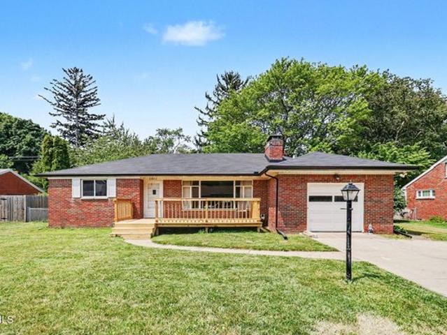2843 Strauss Ave, Toledo, OH 43606