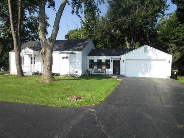 2843 S Taylor Rd, Decatur, IL 62521