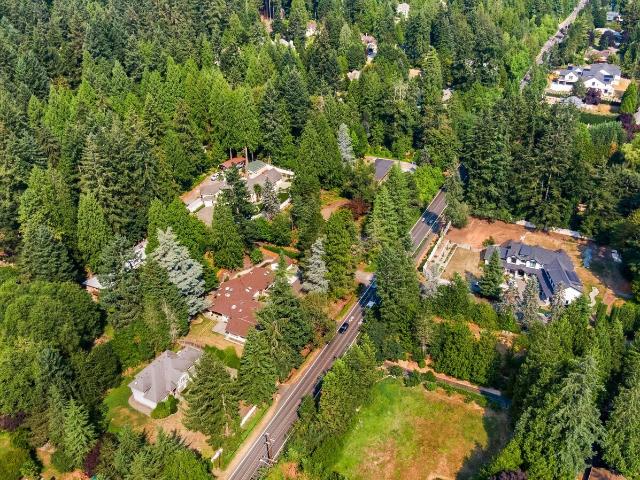 2843 th Ave NE