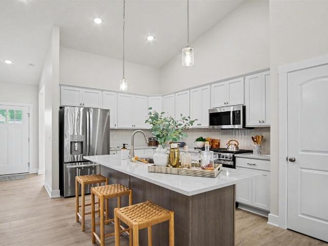 2843 W Cobblestone Court # 18