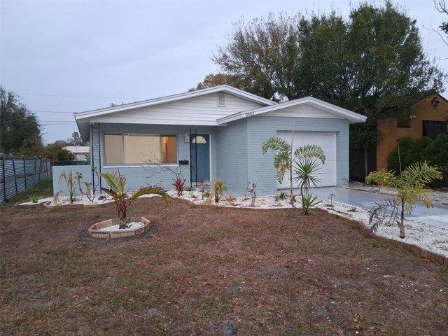 2843 13th Ave N, Saint Petersburg, FL 33713