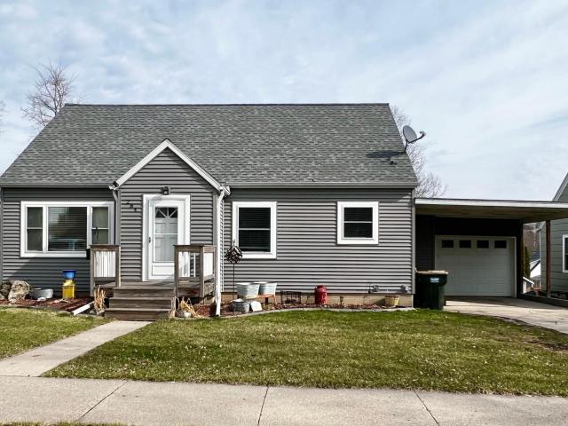 284 6th Ave, Granite Falls, MN 56241 | MLS #7050 | Compass