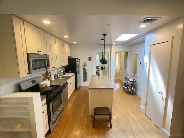 284 carlton avenue 3