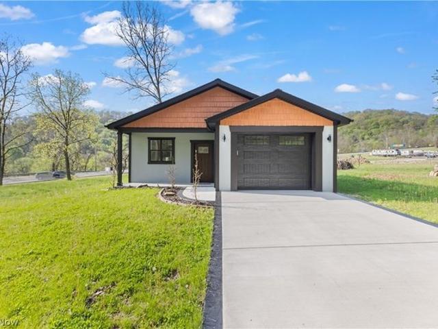 284 Central Ave, Weirton, WV 26062