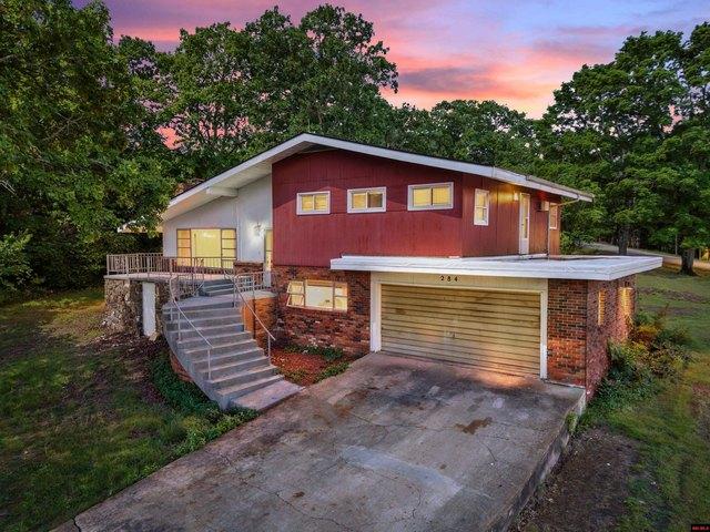 284 Crestview Dr, Mountain Home, AR 72653