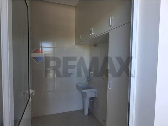 284 Área Útil Casa de Condomínio Alugar, 3 Dormitórios localizado em Alameda das Palmeiras, S/N Rodovia Romildo Prado Santa Isabel, Louveira, São Paulo, 13291110 | Brasil