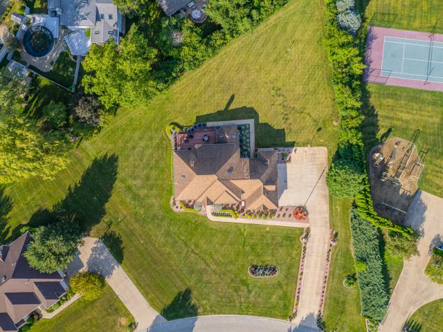 284 Barrington Lane