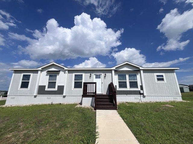 284 Broken Spoke Dr, Kyle, TX 78640