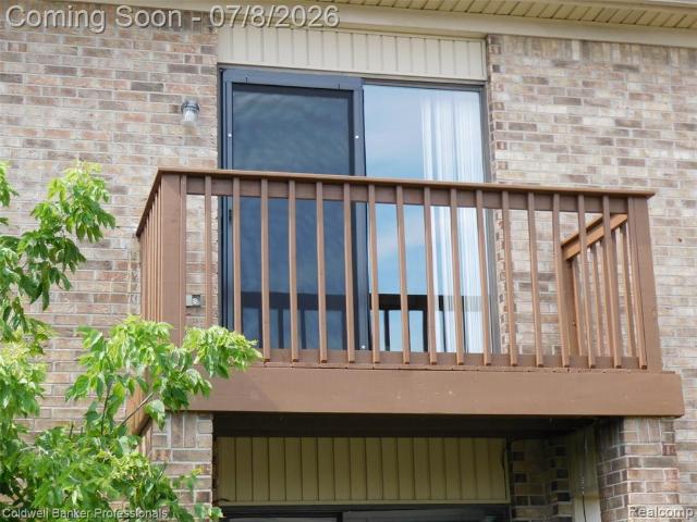 284 E 13 Mile Road