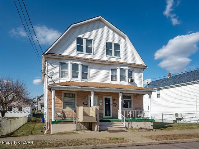284 E Grand Street
