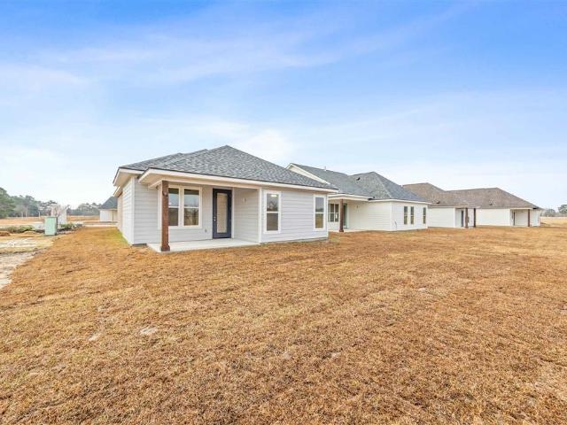 284 Hines Dr, Sulphur, LA 70665 | MLS #SWL26000