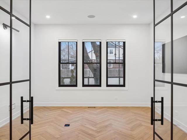 284 N Highland Avenue