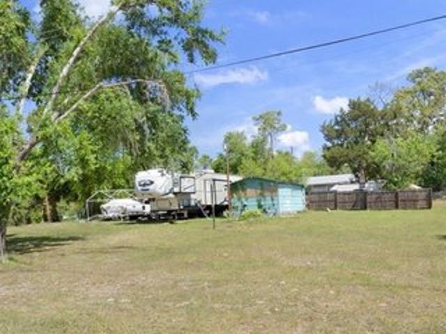 284 Sisco Rd, Pomona Park, FL 32181