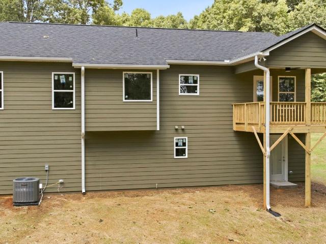 284 Stonington Drive