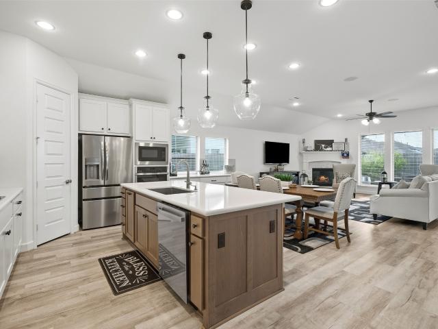 2854 Acacia Grove Drive