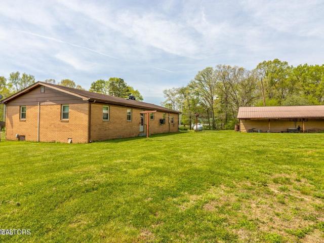 2854 Airport Rd